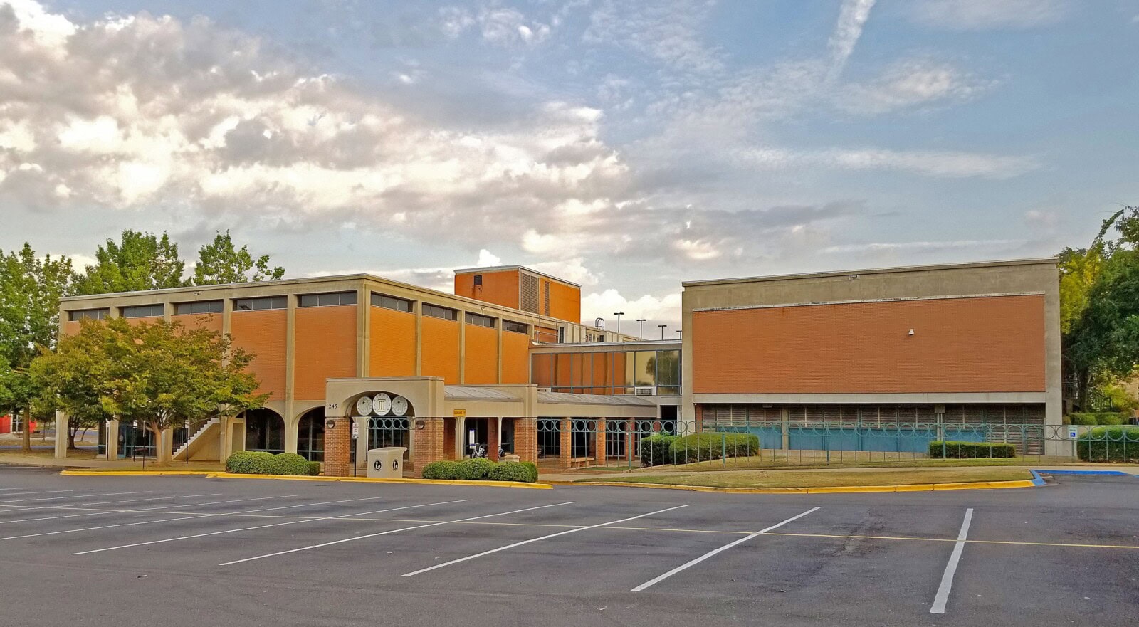 Juliette Hampton Morgan Memorial Library-Summer | Montgomery City ...